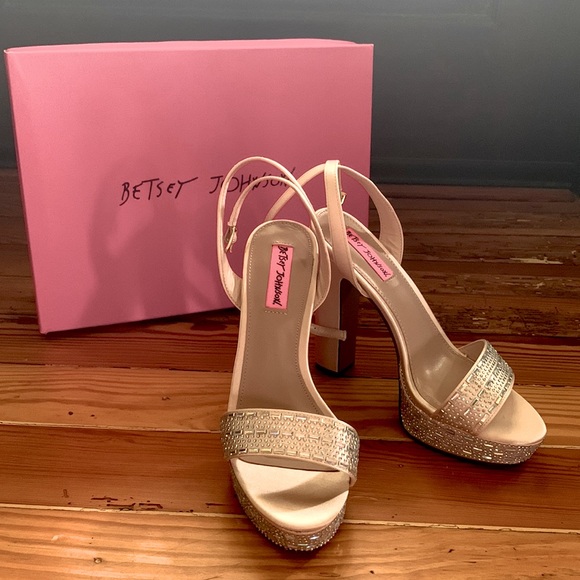 Betsey Johnson | Shoes | Gold Rhinestone Chunky Heels | Poshmark